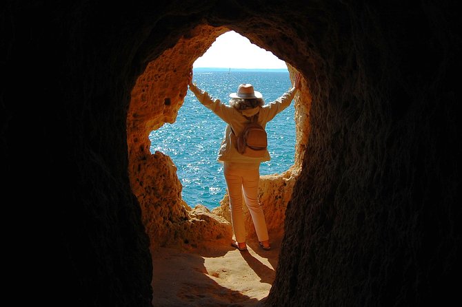 Carvoeiro and Silves Premium - Shared Small Group > VTOURS Algarve - Exploring Carvoeiro: Algar Seco and Boardwalk