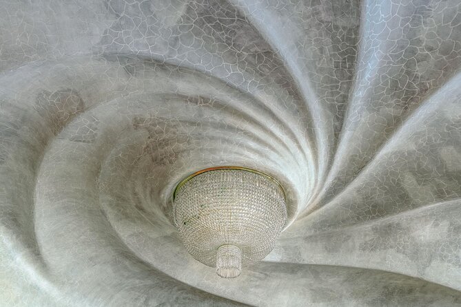 Casa Batllo Fast Track Guided Tour - Accessibility and Visitor Information