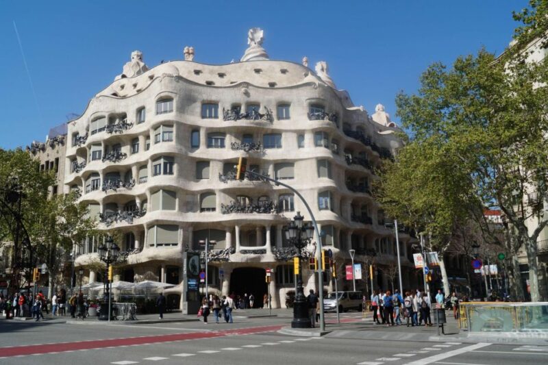 Casa Batllo Fast-Track Tickets, Barcelona Architecture Tour - The Sum Up