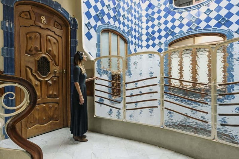 Casa Batlló First Access Insider Tour With Breakfast - Key Points