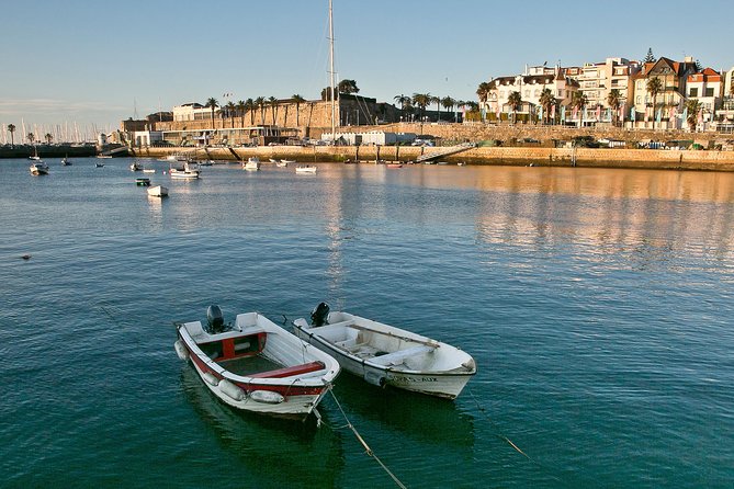 Cascais: Glamour, Luxury and Decay by The Lisbon Coastline - Uncovering Cascais Rich History