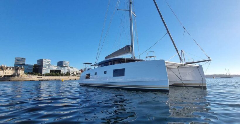 Cascais:Luxury Private Sailing Catamaran Cruise with a Drink - The Highlights and Unique Features