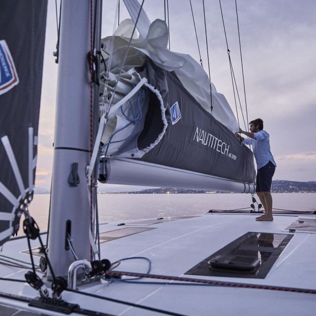 Cascais:Luxury Private Sailing Catamaran Cruise with a Drink - FAQ