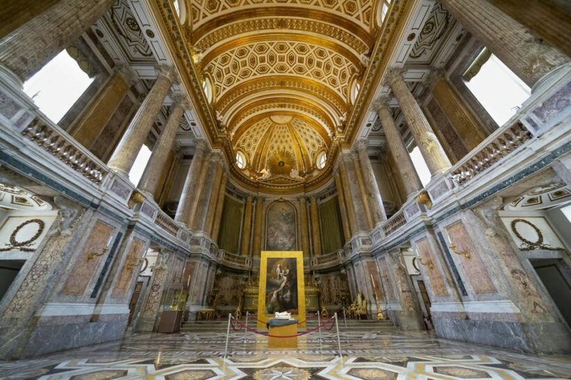 Caserta Royal Palace & Gardens Small Group Tour with Shuttle - Key Points