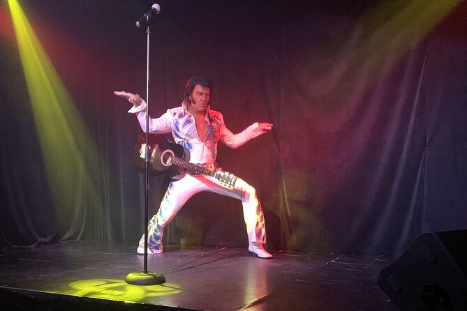 Cash & The King: Tribute to Elvis and Johnny Cash - Audience Engagement