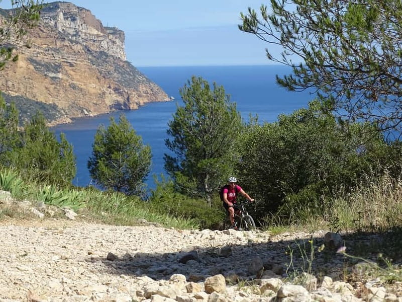 Cassis: Calanques and Viewpoints Tour by Mountain E-Bike - The Tour Itinerary in Detail
