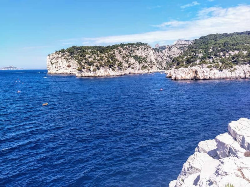Cassis : Hiking Tour 2 Calanques with swimming - FAQ