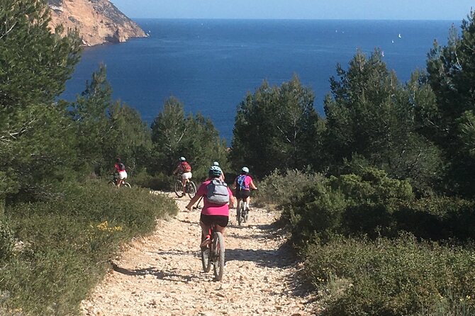 Cassis : Two Calanques Tour by Electric Mountain Bike - Key Points