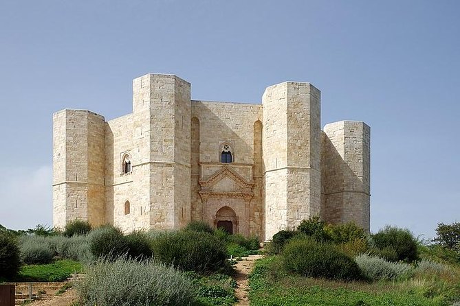Castel Del Monte, Between Wonder and Mystery - Exploring the Exterior Grandeur