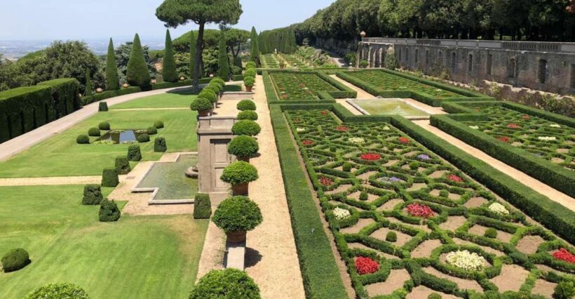 Castel Gandolfo: Papal Apartments and Secret Garden Ticket - Discovering Castel Gandolfo: Papal Apartments and Secret Garden Ticket
