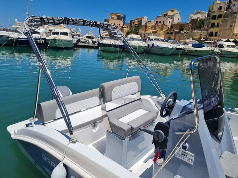 Castellammare del Golfo: Half-Day Boat Rental may/June - How the Experience Unfolds