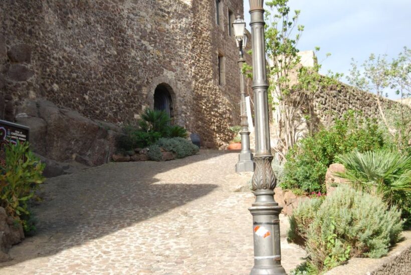 Castelsardo: Basket-Making Workshop and Museum Guided Tour - Who Should Consider This Tour?