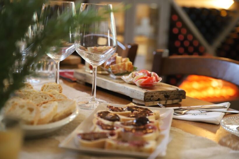 Castiglion Fiorentino: Wine Flight & Charcuterie Board - A Hands-On Tuscan Wine & Charcuterie Experience Worth Savoring
