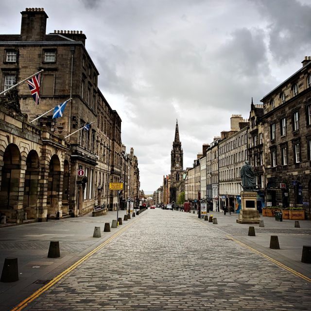 Castle & Cobblestones: 8-Hour Private Edinburgh Walking Tour - Practical Aspects to Consider