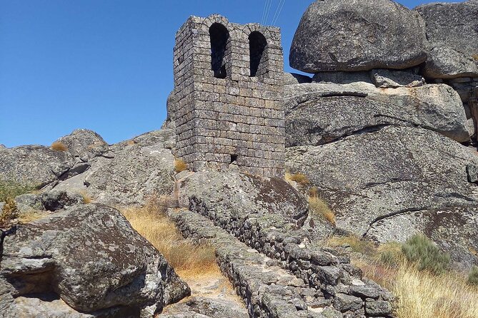 Castle of Monsanto: A Self-Guided Audio Tour of Portugal's Most Famous Site - An In-Depth Look at the Castle of Monsanto Self-Guided Tour