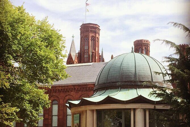 Castle to Capitol: Museums of the National Mall Architecture Tour - Authentic Feedback from Past Participants