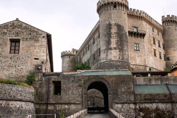 Castles and Lakes (Driver Only/Self Touring) - Key Points