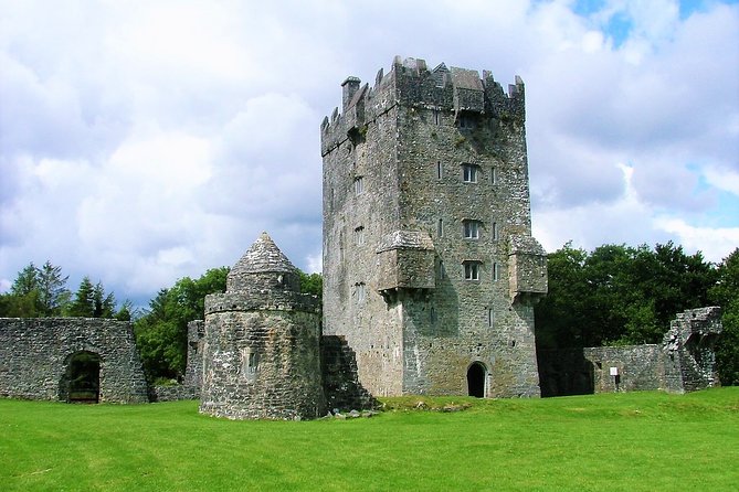 Castles of Connemara Tour Departing Galway City. Guided. Full Day - Exploring Aughnanure Castle