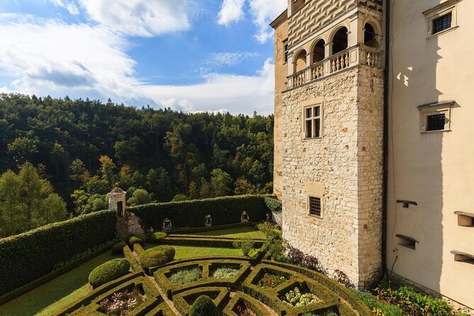 Castles Tour by the Eagles Nests Trail, Day Tour From Krakow - Professional Guidance and Commentary
