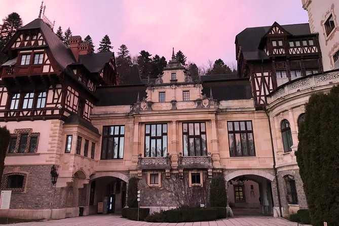 Castles Tours From Brasov - Discovering Peles Castle and Sinaia Monastery