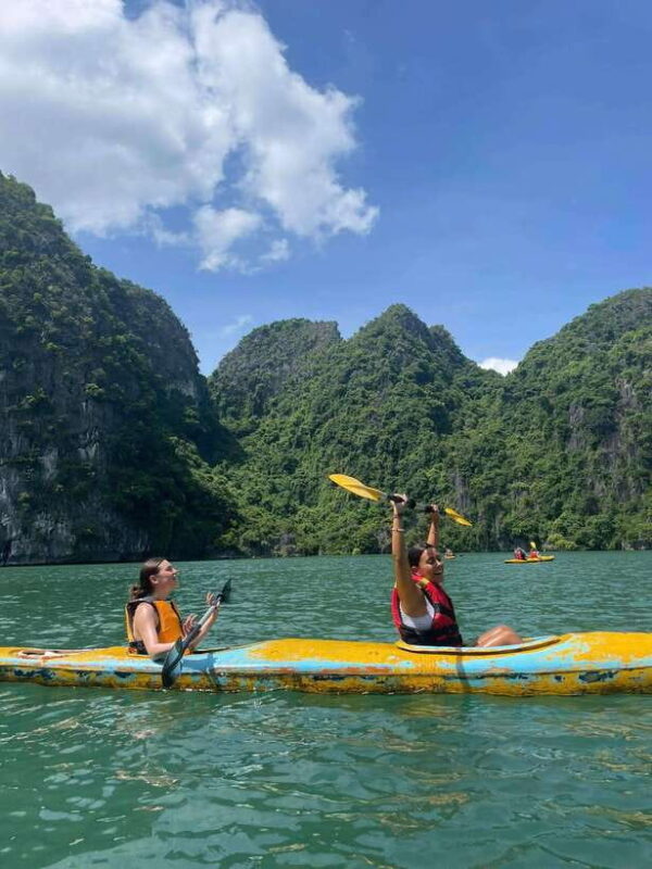 CAT BA AMAZING: FULL DAY BOAT TOUR LAN HA AND HA LONG BAY - What Sets This Tour Apart