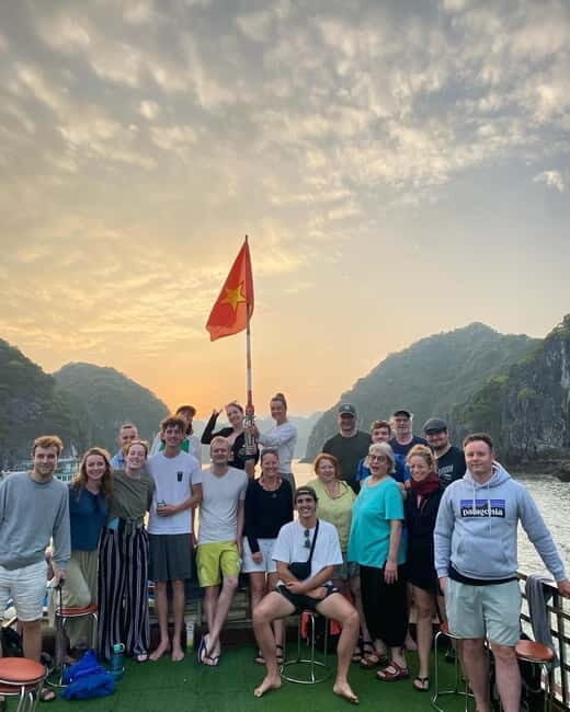 Cat Ba: Day boat tour with: kayak, cave, bike, meal, tickets - The Experience of the Guides and the Setting