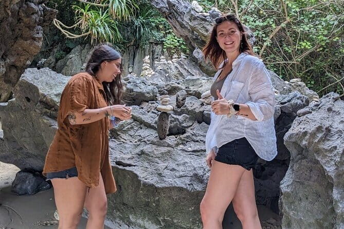 Cat Ba Island - Lan Ha Bay Day Trip: Kayaking, Swimming and Meal - A Detailed Look at the Day Trip Experience