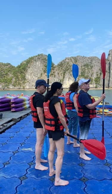 Cat Ba : Lan Ha Bay Boat Trip, Kayaking and Swimming - Monkey Island and Its Controversies
