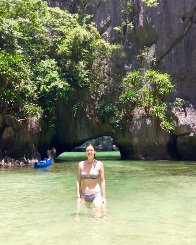 Cat Ba: Lan Ha Bay Less-touristy Cruise and Kayak with Lunch - An Authentic, Well-Balanced Day on Lan Ha Bay