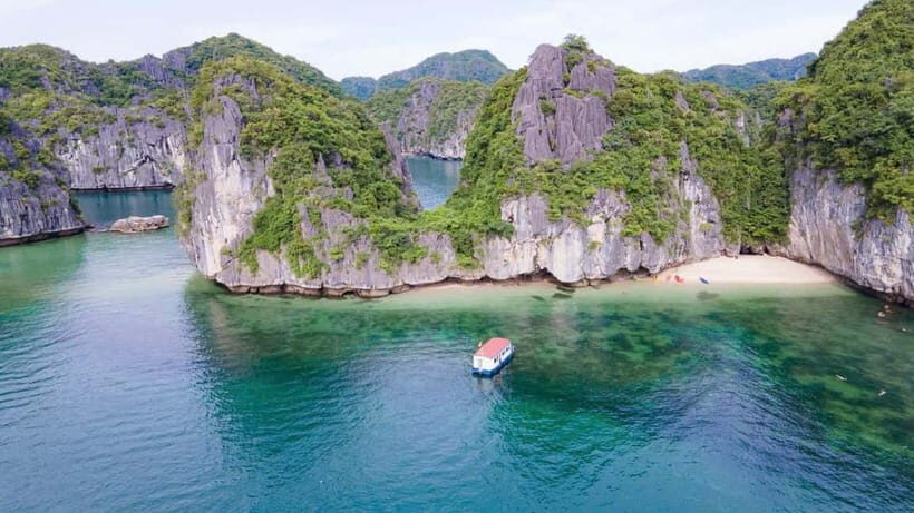 Cat Ba: Lan Ha Bay Private 1/2 Day Boat Tour with Kayaking - An Overview of the Tour Experience