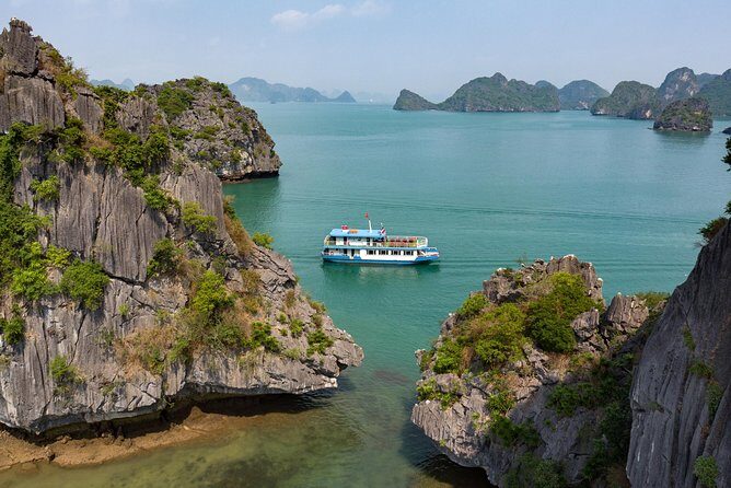 Cat Ba Luxury Day trip (included: transfer around ways + ticket + kayaking) - Authentic & Small-Group Feel