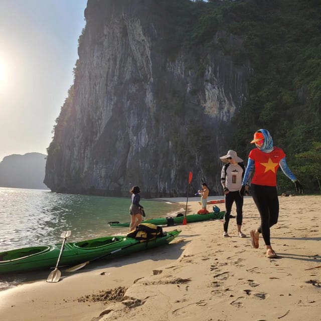 Cat Ba_Kayaking exploring Lan Ha Bay and Ba Trai Dao - Who Should Consider This Tour?