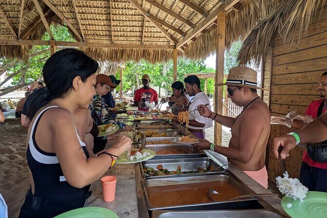 Catalina Island Day Tour  Explore the Jewel of the Caribbean - Stop 1: Arrival at Isla Catalina