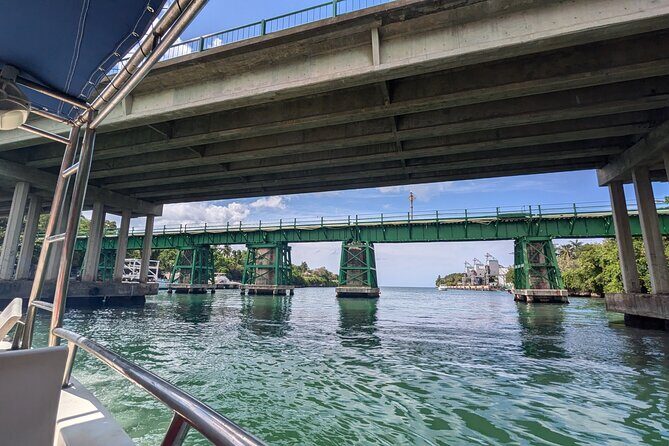 Catalina Island Day Tour  Explore the Jewel of the Caribbean - Beachside Buffet and Open Bar