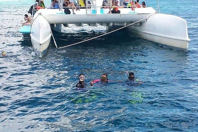 Catalina Island & Snorkling Tour Full Day All Inclusive - FAQs