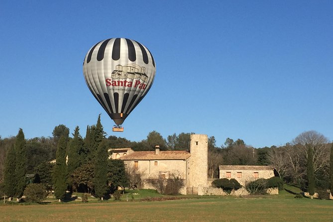 Catalonia Hot Air Balloon Ride and Breakfast Over the Volcanoes of La Garrotxa - The Once-in-a-Lifetime Flight Experience