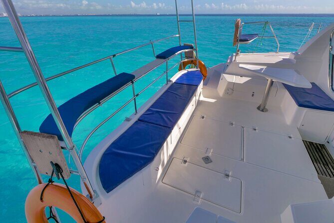 Catamaran Cancun to Isla mujeres Lunch OpenBar and Snorkeling - What’s Included and What’s Not