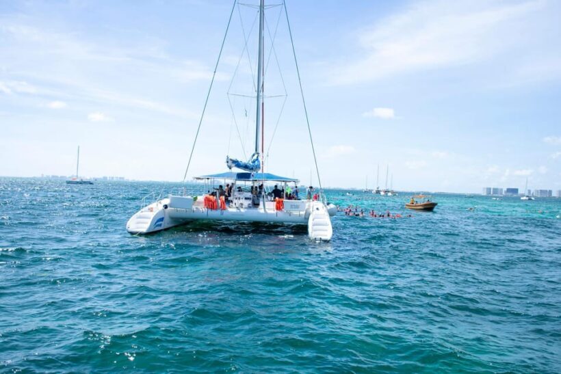 Catamarán Cruise to Isla Mujeres & Buffet Lunch - What Travelers Say