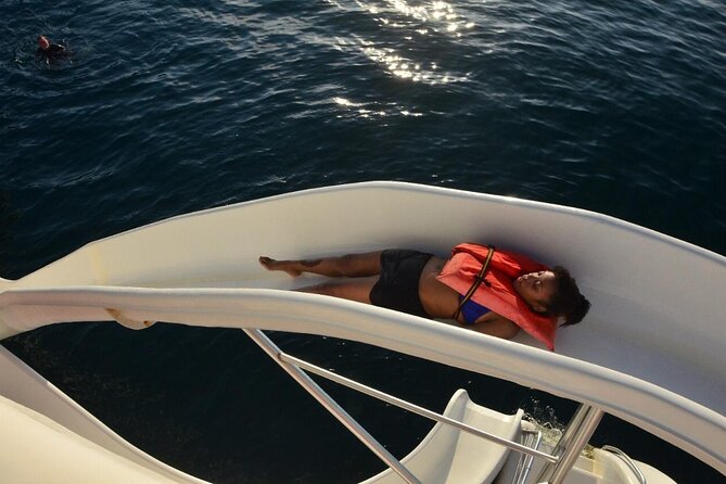 Catamaran Ocean King Manuel Antonio - Inclusions