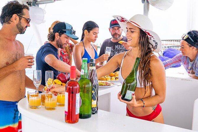 Catamaran Party and Hooka Diving Experience - Authenticity and Customer Experience