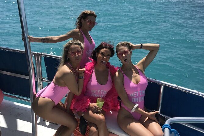 Catamaran Party Boat Cancun - Who Should Consider This Tour?