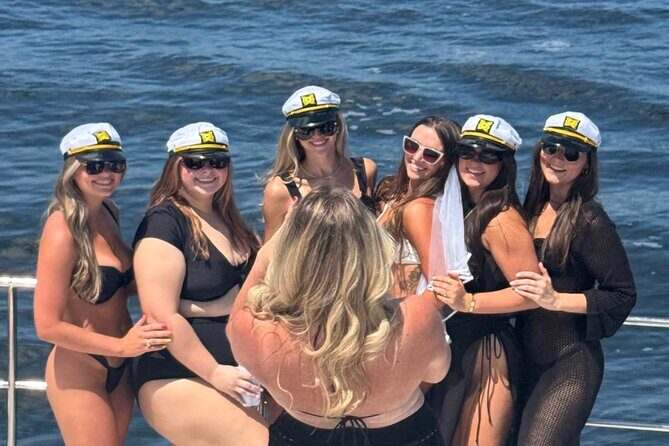 Catamaran Party Rentals for Up to 13 Guests - A detailed look at the experience