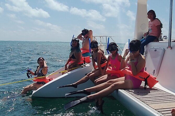 Catamaran Plus Tour to Isla Mujeres with National Open Bar from Cancun - Authentic Traveler Experiences