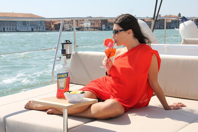 Catamaran Spritz Tour: A Relaxing Review - Drinks and Beverages