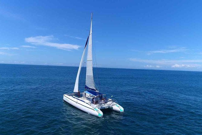 Catamaran Sunset Cruise Tamarindo - Amenities and Inclusions