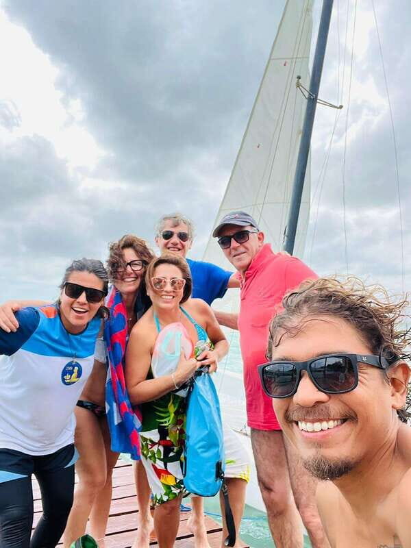 Catamarán Through the Bacalar Lagoon and Make New Friends - Key Points