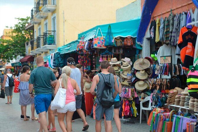 Catamaran to Isla Mujeres: Snorkel MUSA, Playa Norte & Buffet - FAQ