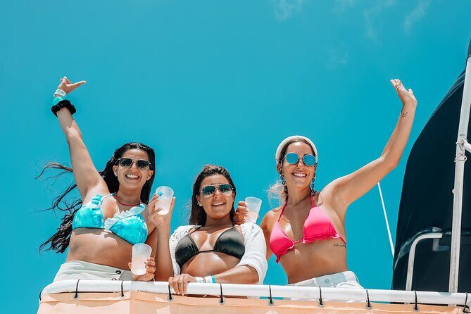 Catamaran Unlimited Isla Mujeres from Playa del Carmen - Key Points