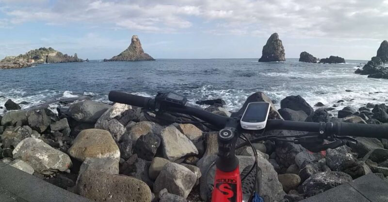 Catania: 4-Hour Guided Bike Tour - Key Points