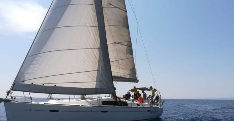 Catania: Coastline Sailing Trip 6hr with Aperitif and Lunch - Discovering Sicily’s Coast from the Sea